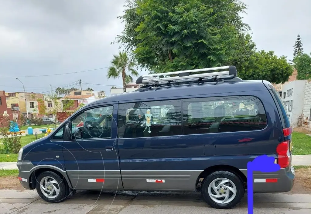 JAC Refine 2.4L 12P usado (2013) color Azul precio u$s13,000