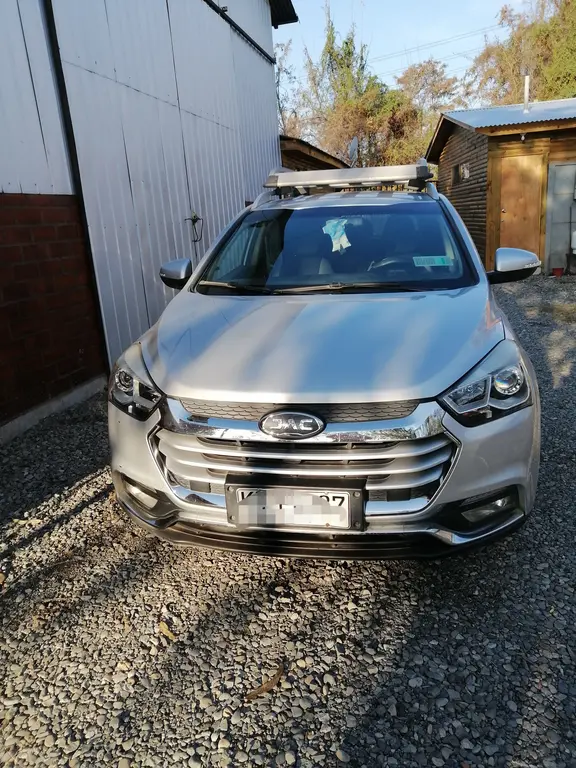 JAC S2 1.5L Comfort Sport usado (2018) color Gris precio $7.000.000