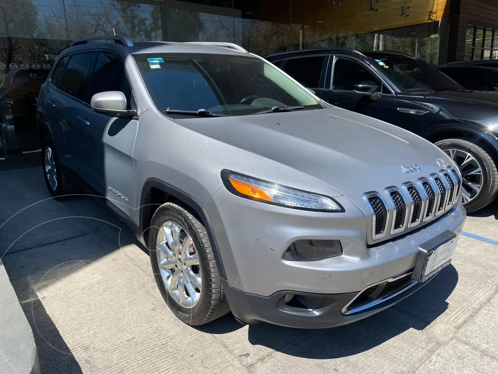 Jeep Cherokee Limited usado (2015) color Gris precio $315,000