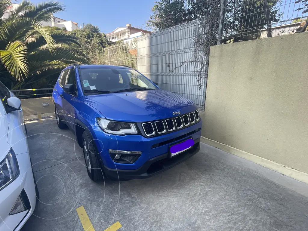 Jeep Compass Sport 4x2 usado (2018) color Azul Electrico precio $14.700.000
