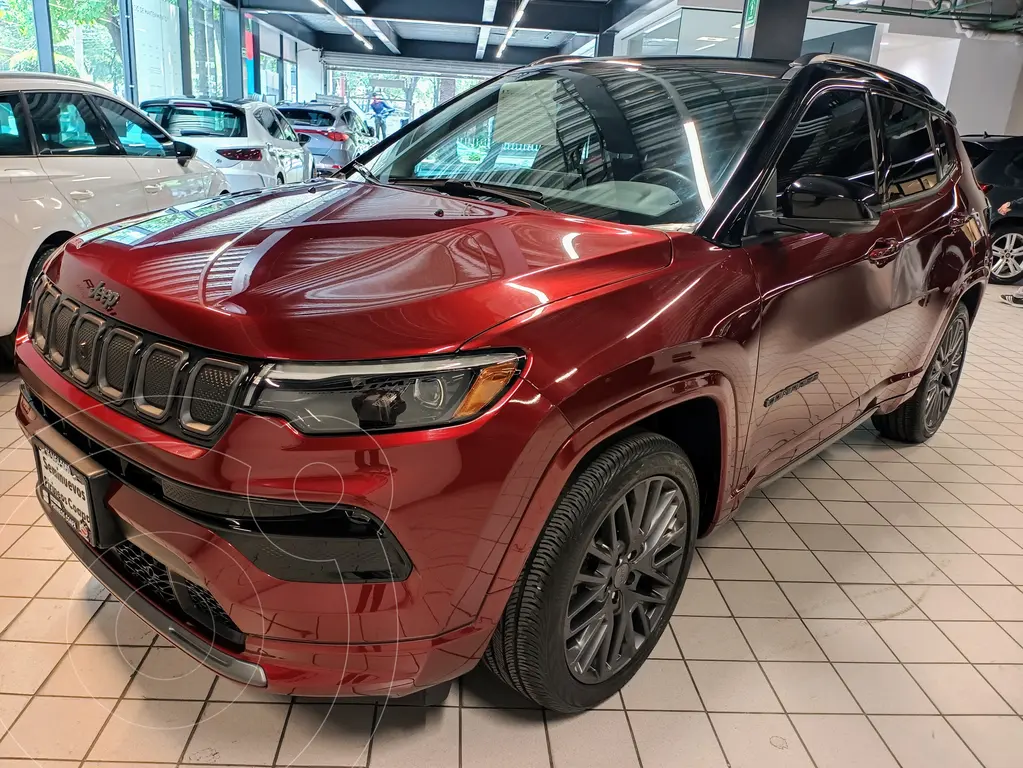 Jeep Compass High Altitude usado (2021) color Rojo Velvet precio $558,000