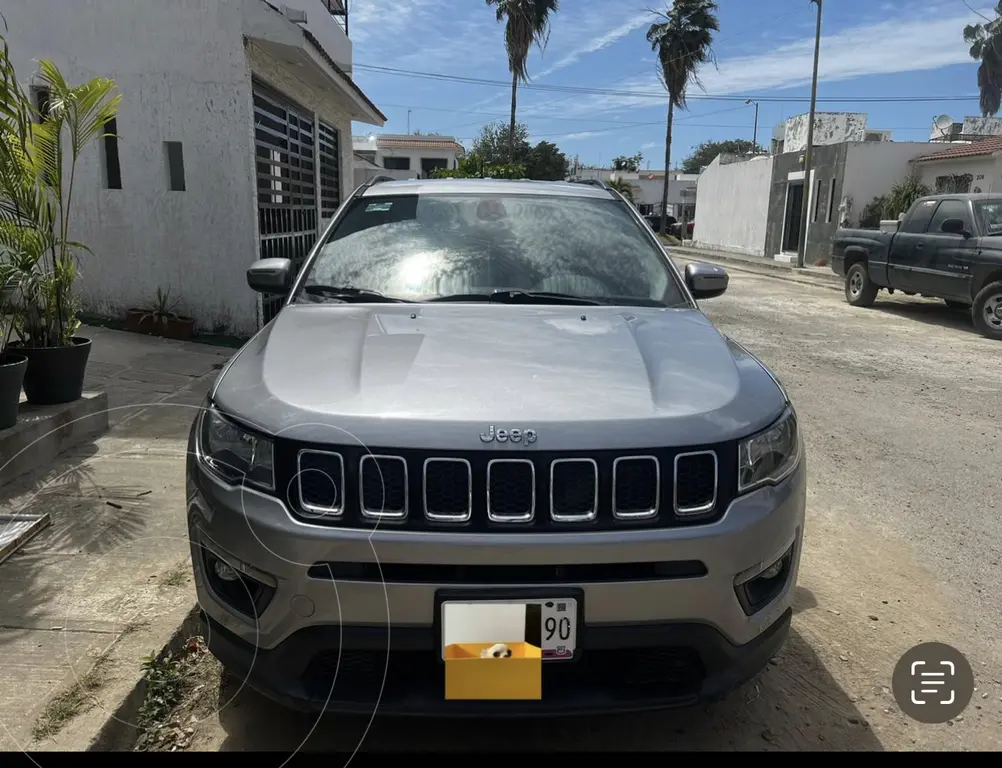 Jeep Compass 4x2 Latitude Aut usado (2019) color Plata Martillado ...