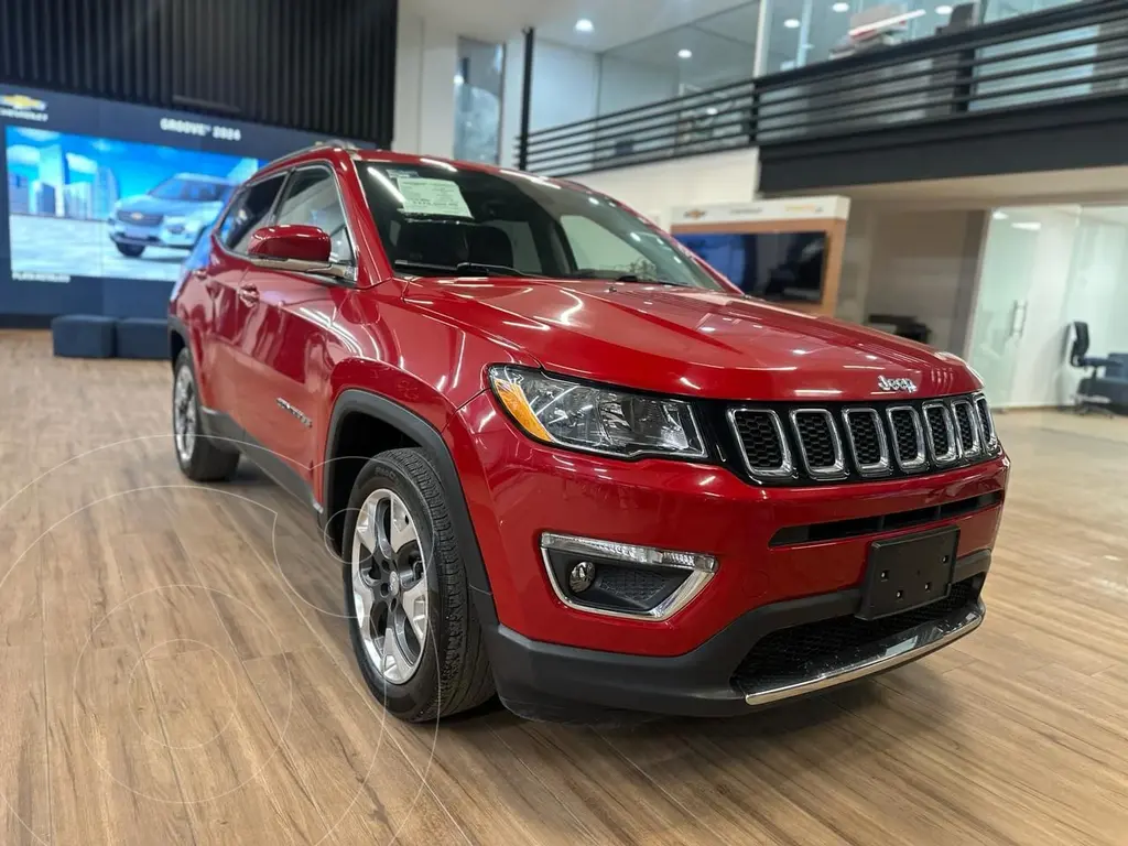 Jeep Compass Limited usado (2018) color Rojo precio $370,000
