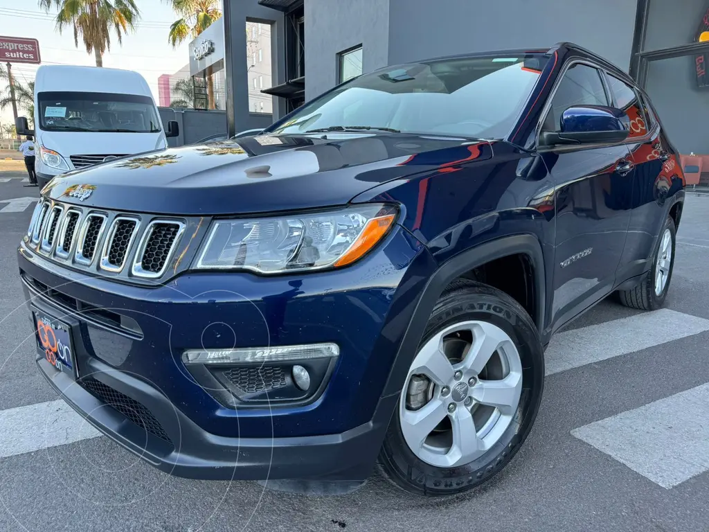 Jeep Compass Latitude usado (2019) color Azul precio $429,000