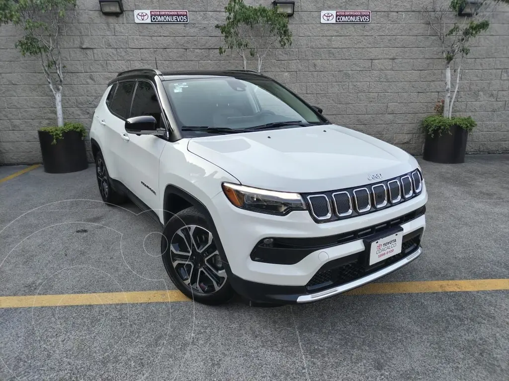 Jeep Compass Limited Premium usado (2022) color Blanco precio $576,000