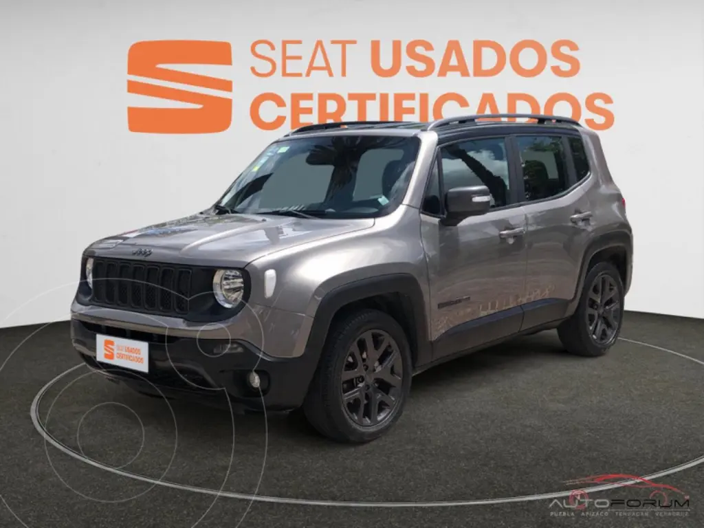 Jeep Renegade Latitude 80 Aniversario usado (2022) color Gris Ceniza precio $379,900