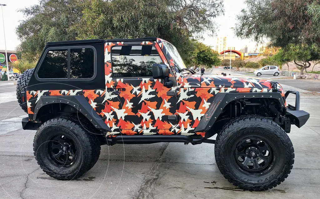 Jeep Wrangler Sport 3.6L 2P usado (2017) color Gris precio $25.000.000