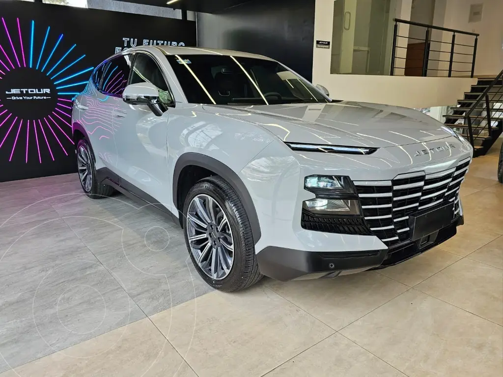 Jetour Dashing 1.6L nuevo color Gris precio $699,000