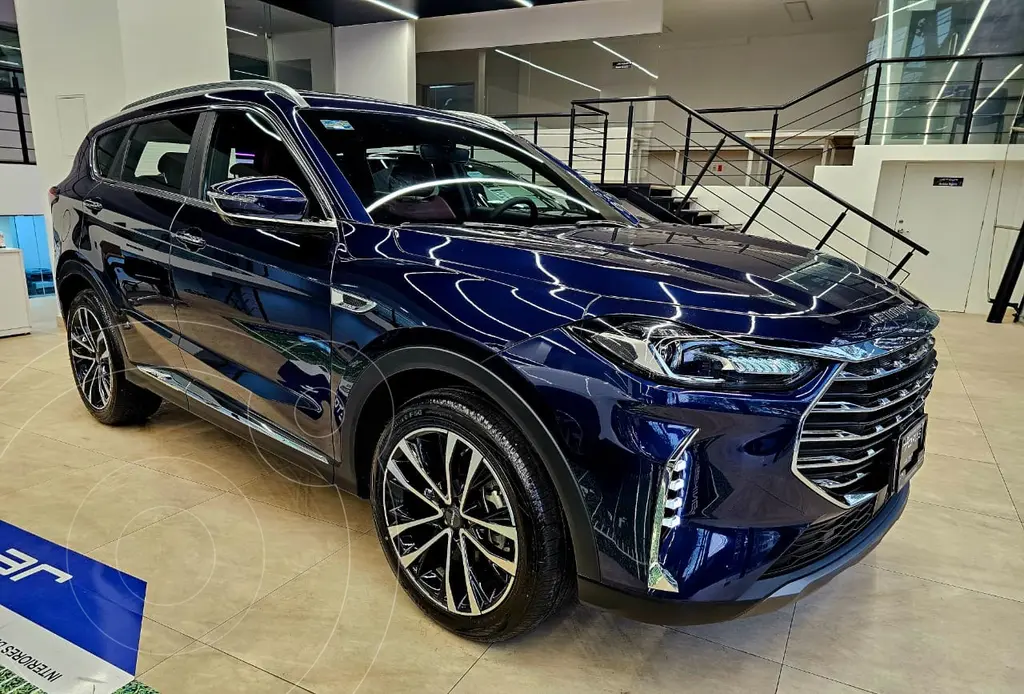 Jetour X70 Plus 1.6L Turbo nuevo color Plata precio $639,900
