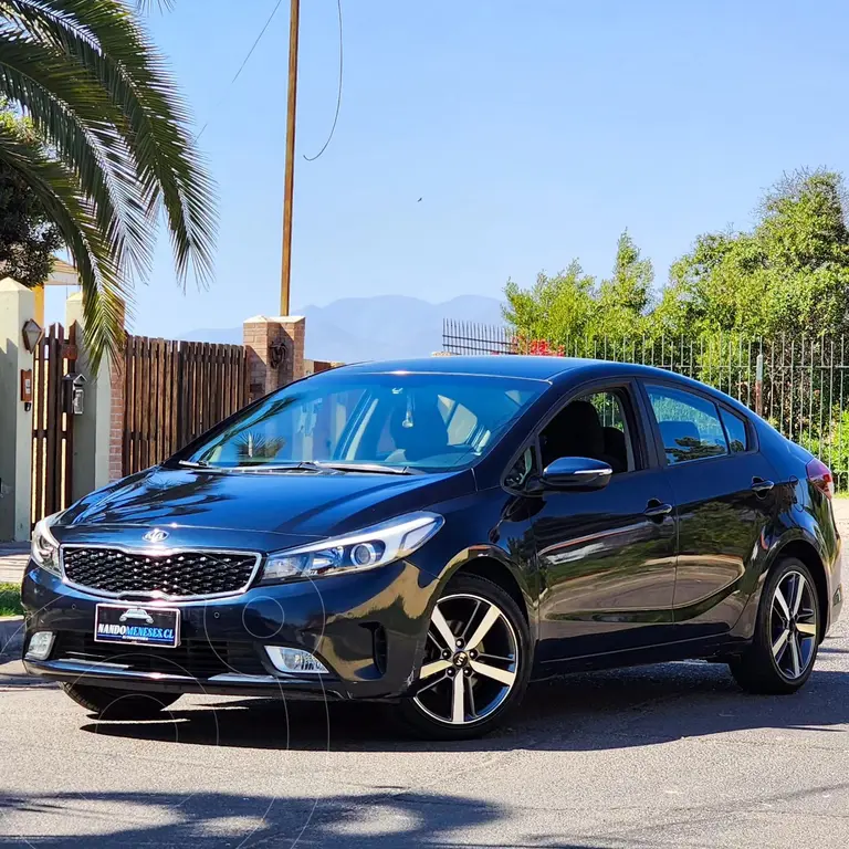 Kia Cerato 1.6L EX usado (2018) color Azul precio $12.900.000