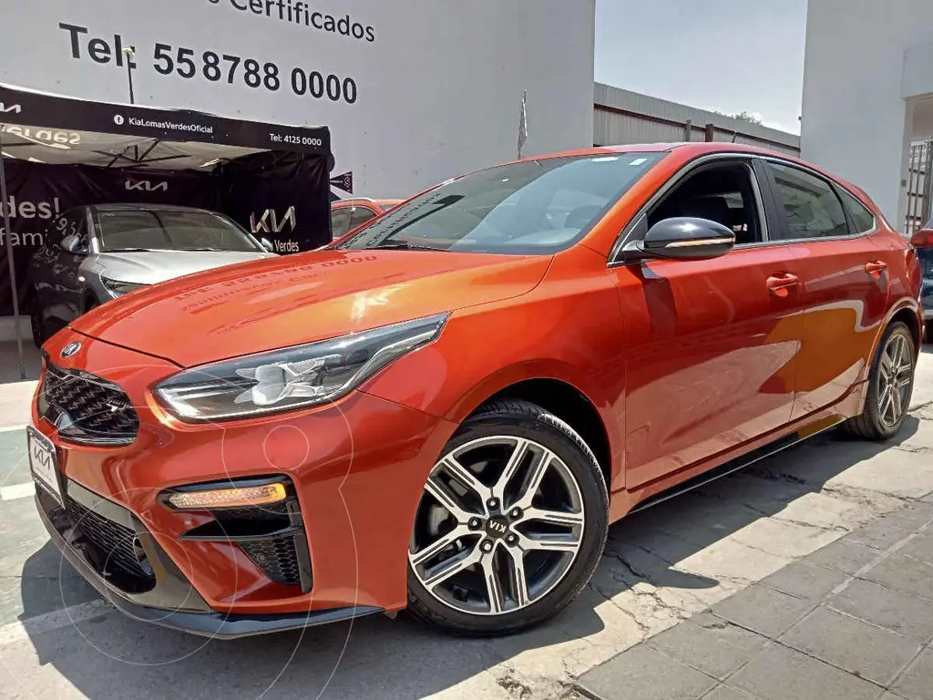 Kia Forte Hatchback HB GT Aut Doble Embrague usado (2019) color Naranja ...