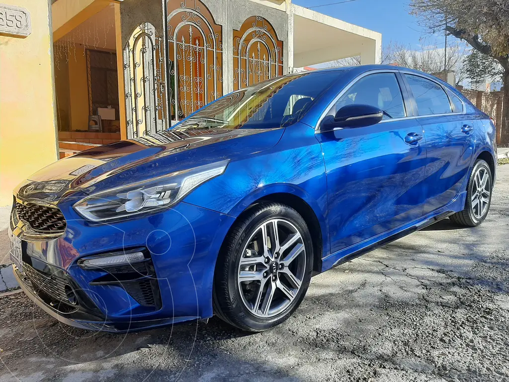 Kia Forte Sedan GT Line Aut usado (2020) color Azul precio $335,000