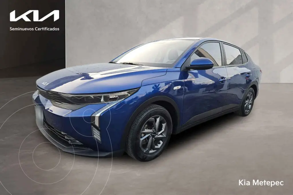 Kia K3 LX usado (2024) color Azul precio $309,000
