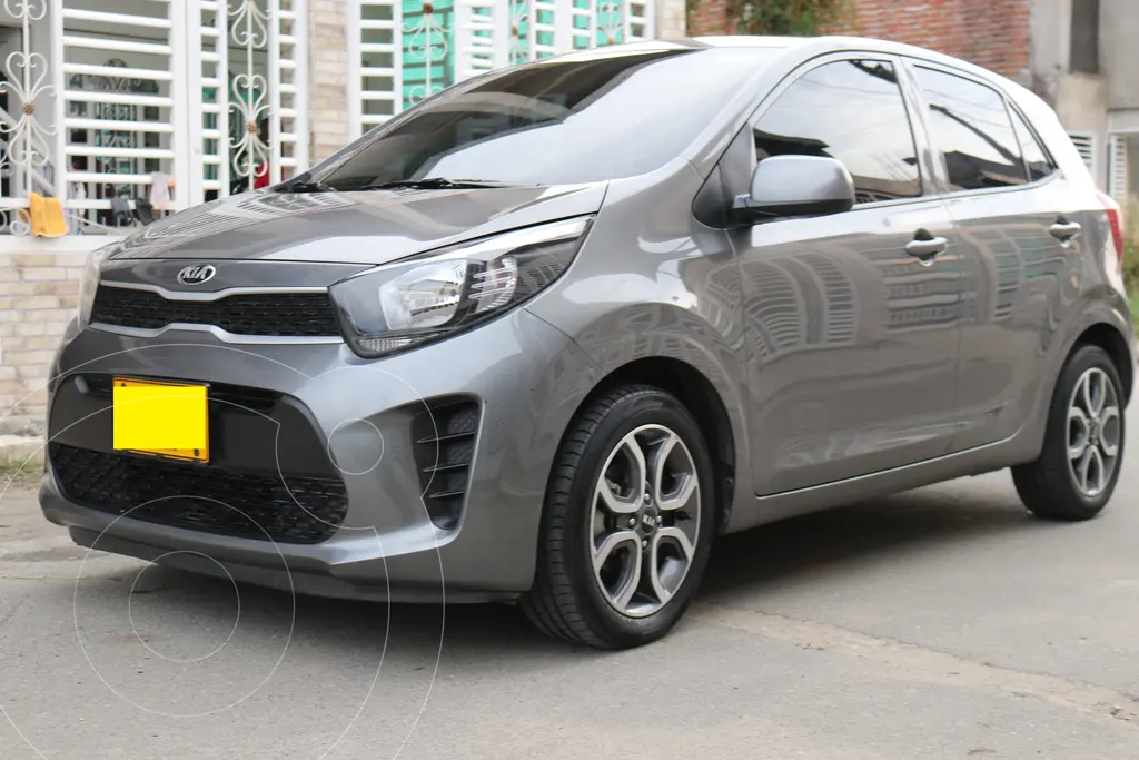 KIA Picanto 1.2L Zenith usado (2022) color Gris precio $48.600.000