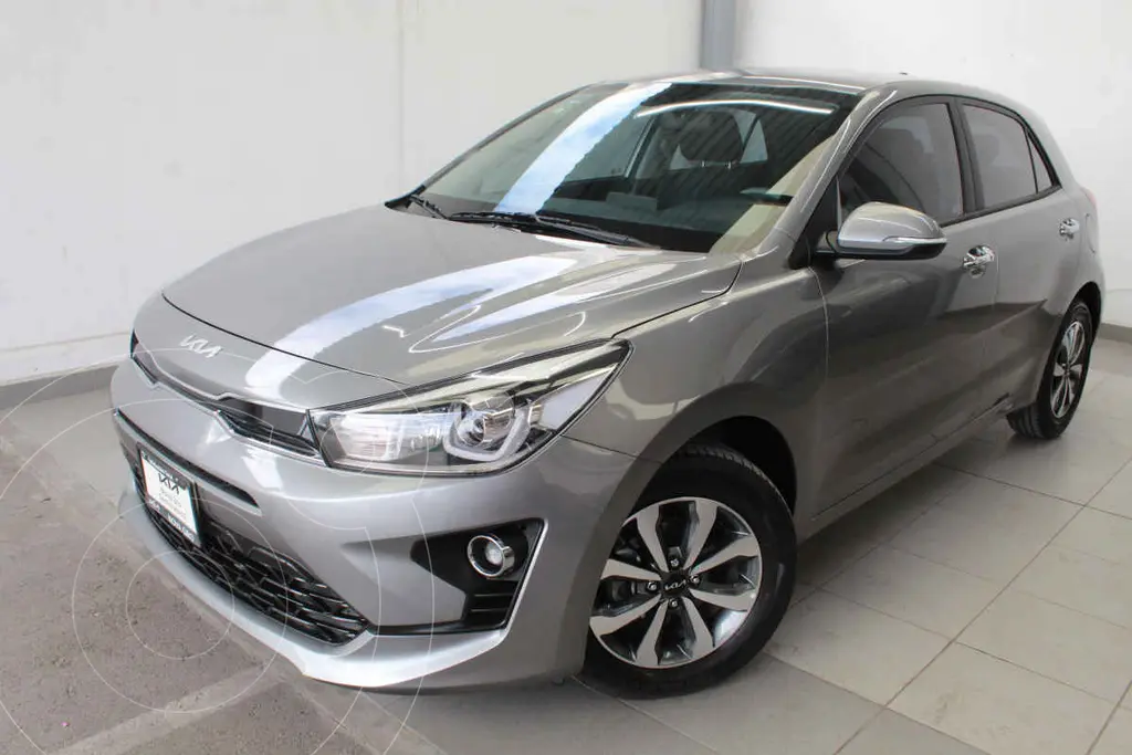 Kia Rio Hatchback EX Aut financiado en mensualidades enganche $80,000 ...