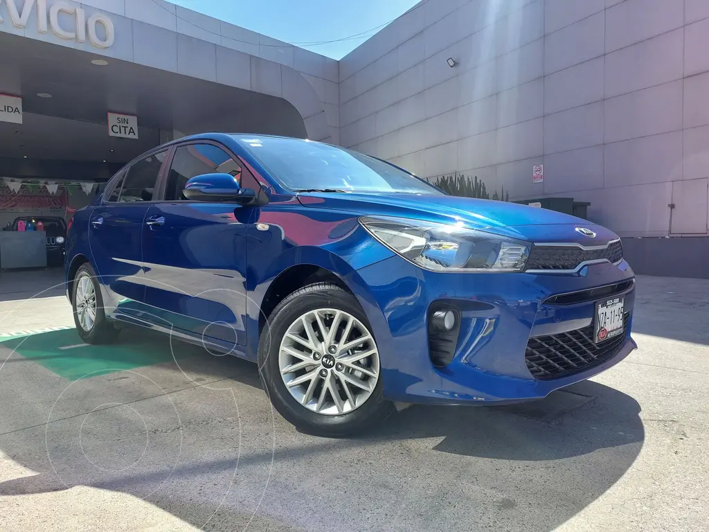 Kia Rio Sedan LX usado (2020) color Azul precio $279,000