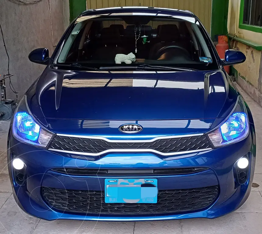 Kia Rio Sedan LX usado (2019) color Azul precio $232,000