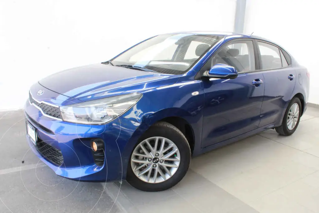 Kia Rio Sedan LX Aut usado (2019) color Azul precio $255,000