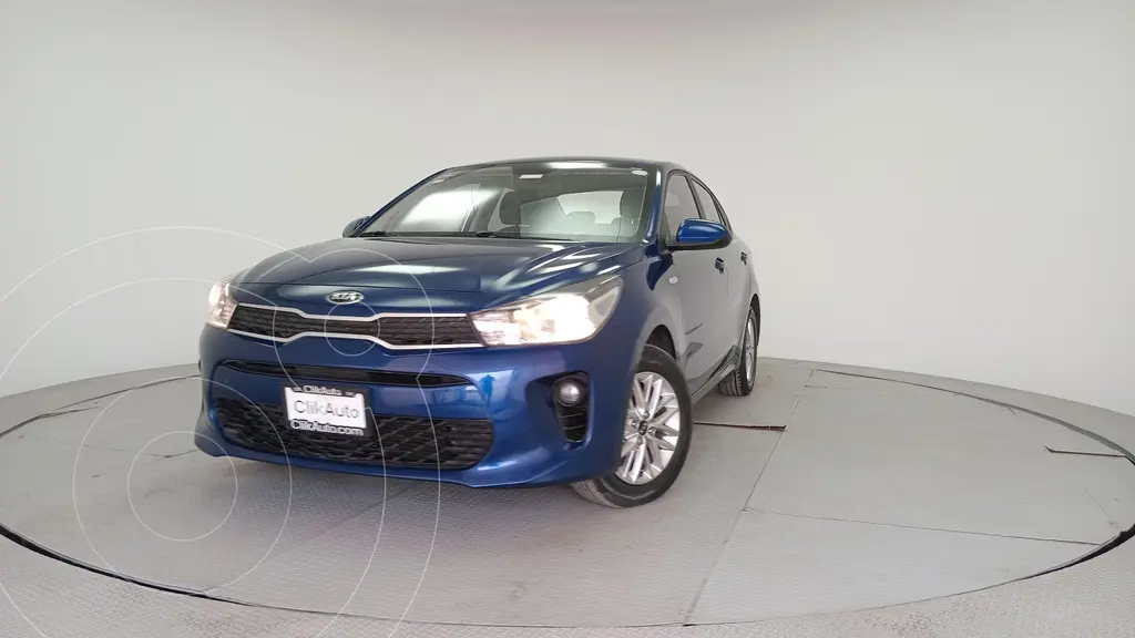 Kia Rio Sedan LX Aut usado (2020) color Azul precio $249,000