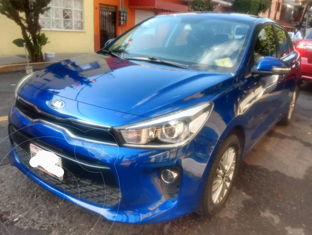 Kia Rio Sedan EX usado (2018) color Azul precio $235,000