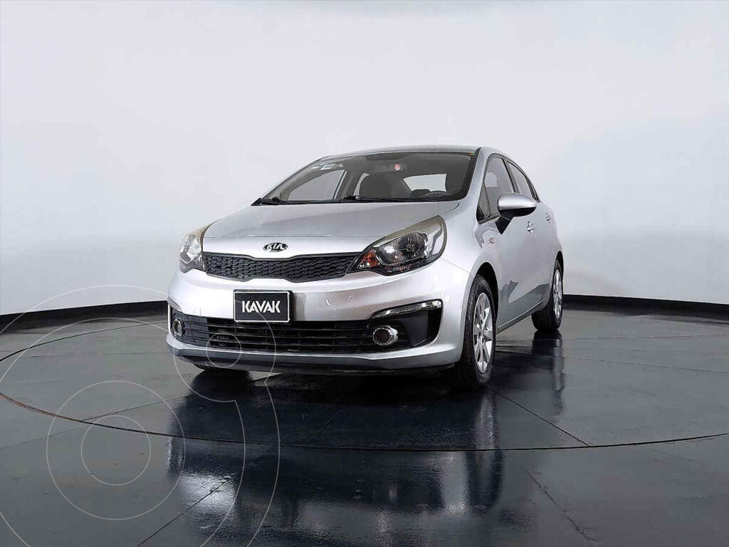 Precios Kia Rio Sedán 2016 usados