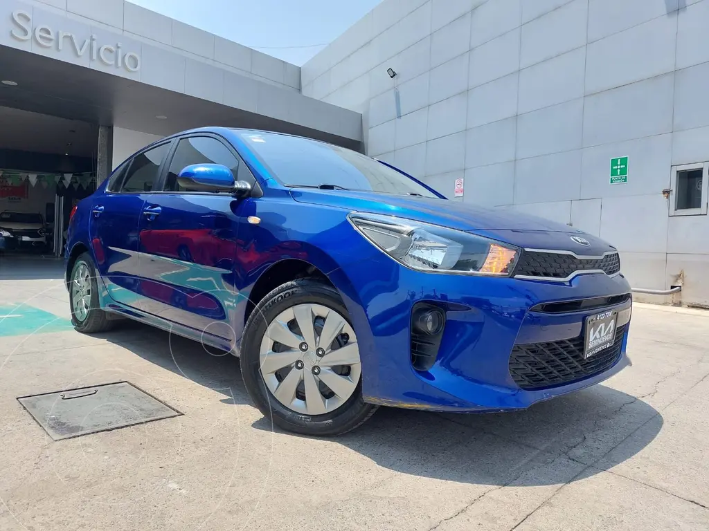 Kia Rio Sedan LX usado (2020) color Azul precio $235,000
