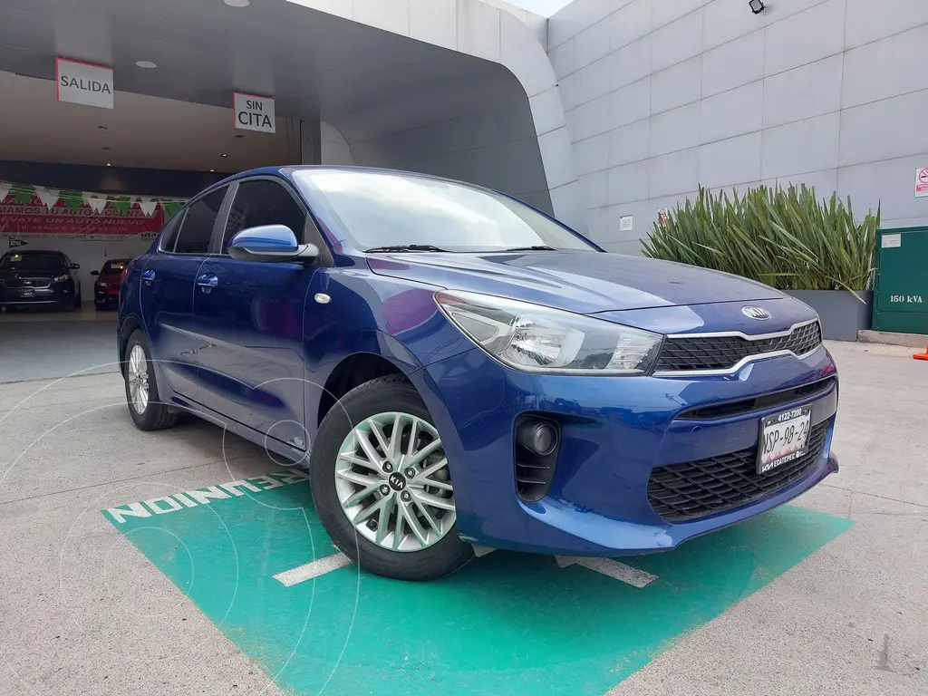 Kia Rio Sedan LX usado (2020) color Azul precio $274,000