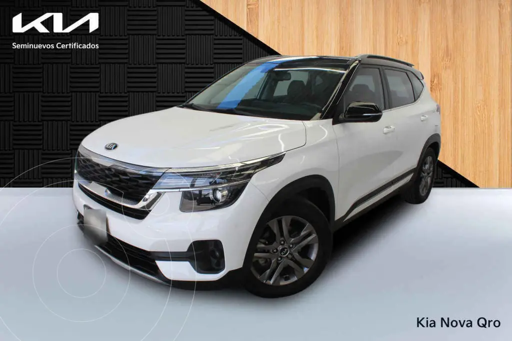 Kia Seltos EX Pack usado (2021) color Blanco precio $410,000