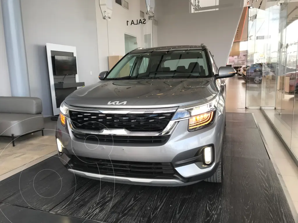 Kia Seltos Ex Aut Usado 2023 Color Gris Acero Precio 405 000