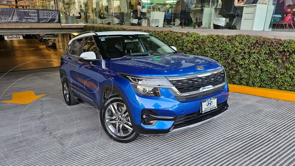 Kia Seltos EX Pack usado (2021) color Azul precio $389,900