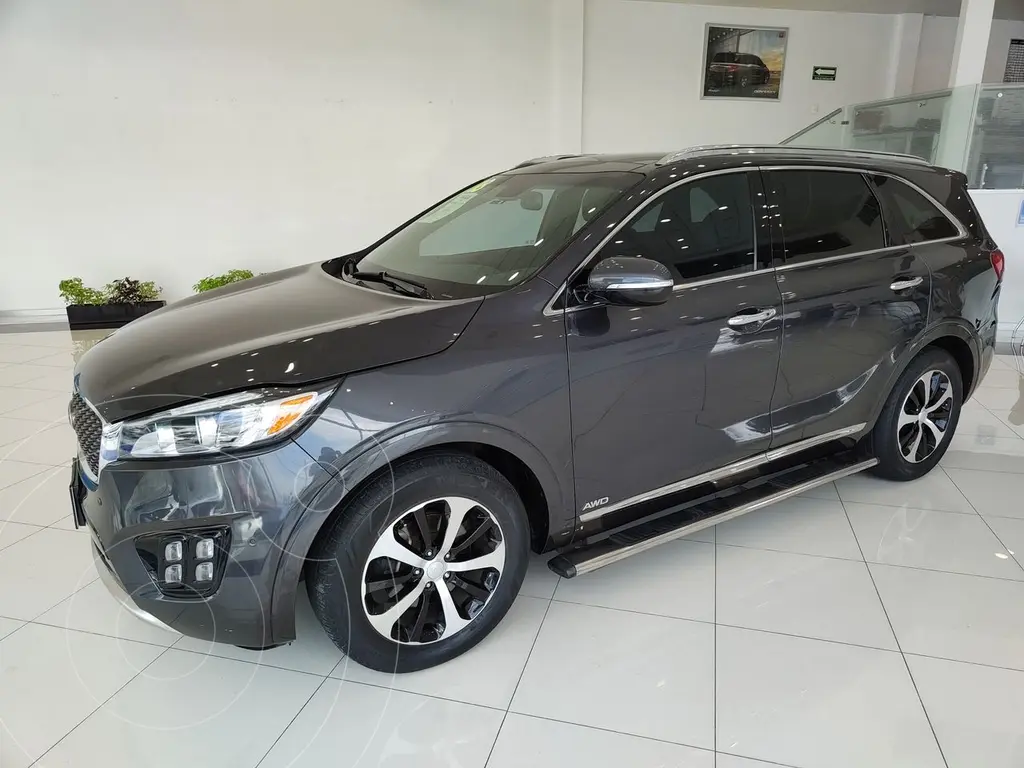 Kia Sorento 3.3L SXL AWD usado (2018) color Gris precio $595,000