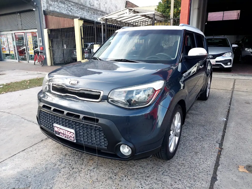 KIA Soul EX Aut usado (2015) color Azul precio u$s14.500