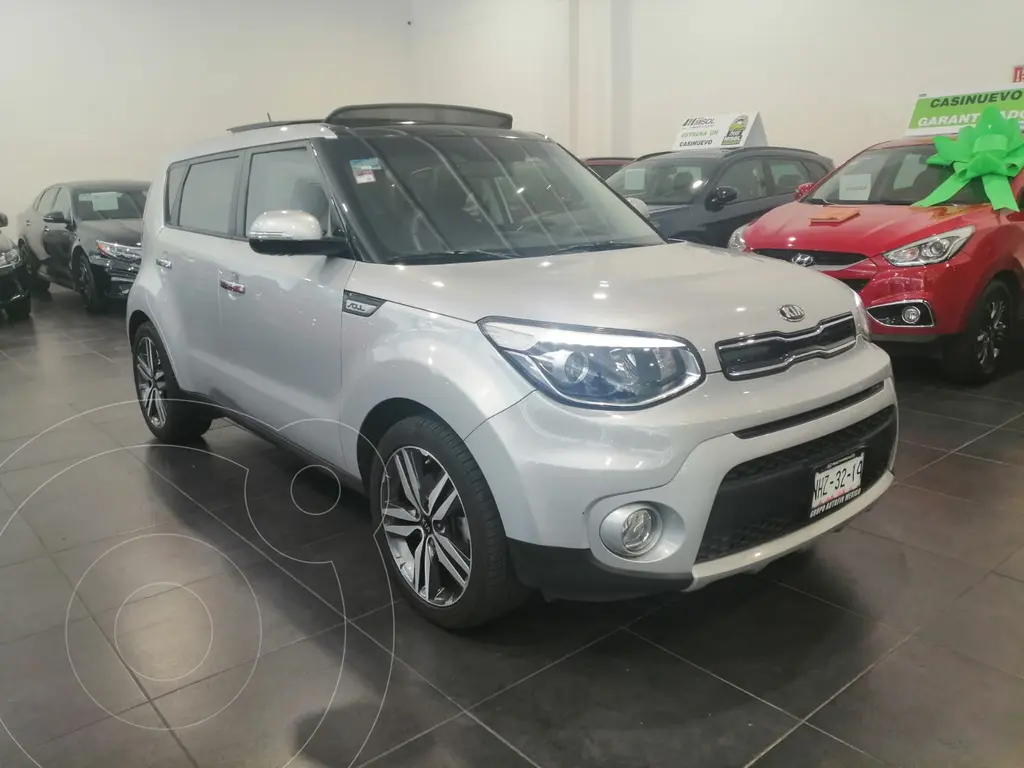 Kia Soul EX Pack Aut usado (2019) color Plata precio $340,000