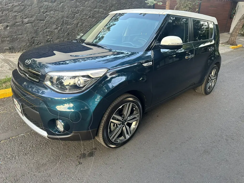 Kia Soul EX Aut usado (2018) color Azul precio $216,000