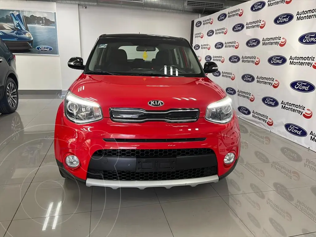 Kia Soul EX Aut usado (2019) color Rojo precio $299,000