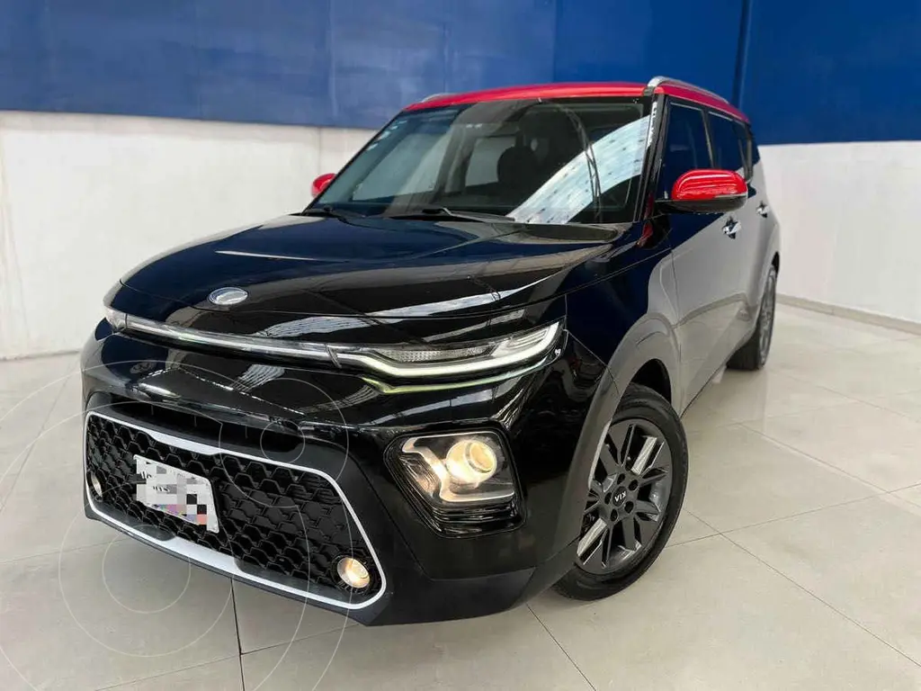 Kia Soul EX Aut usado (2020) color Negro precio $348,000