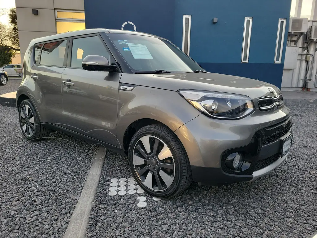 Kia Soul EX Aut usado (2019) color plateado precio $279,000