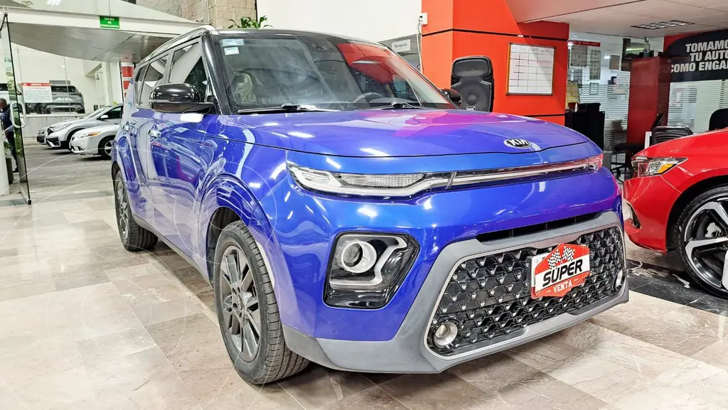 Kia Soul EX Aut usado (2020) color Azul precio $274,000