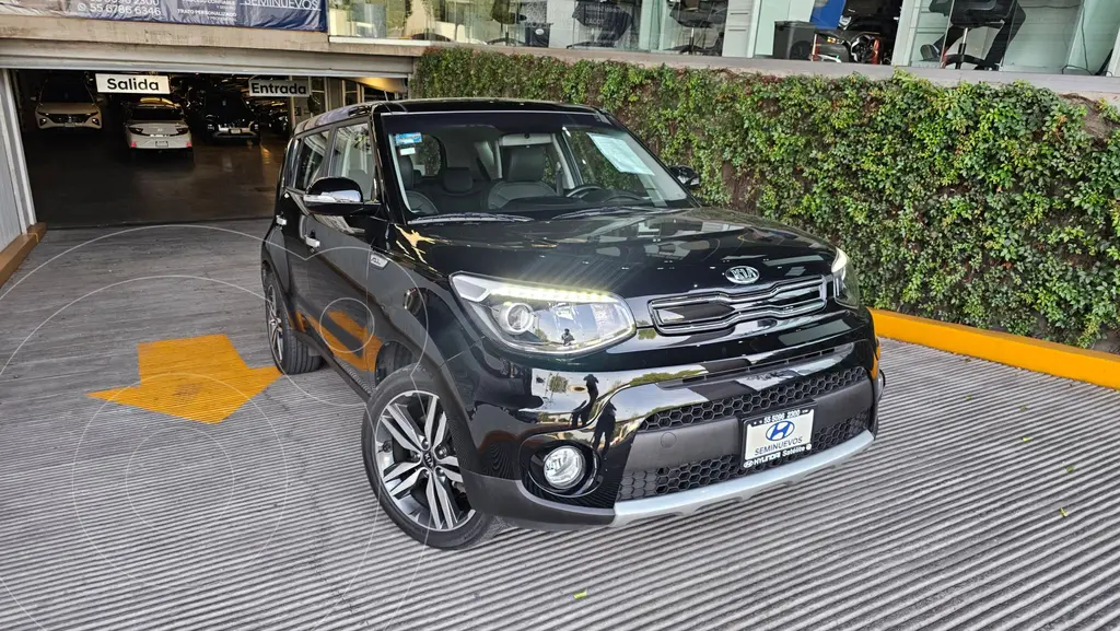 Kia Soul EX Pack Aut usado (2019) color Negro precio $329,900