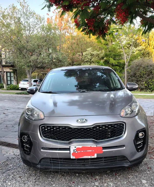 Kia Sportage EX 2.0L Aut usado (2017) color Gris Metalico precio $230,000