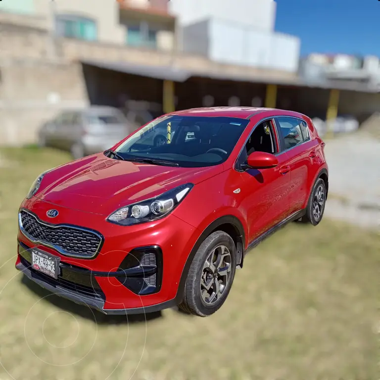 Kia Sportage LX 2.0L usado (2019) color Rojo precio $298,000