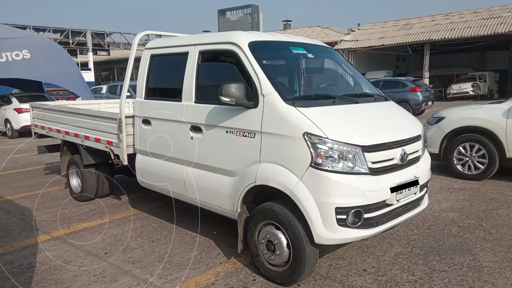 KYC X5 Plus 1.8L Doble Cabina usado (2022) color Blanco precio $10.000.000