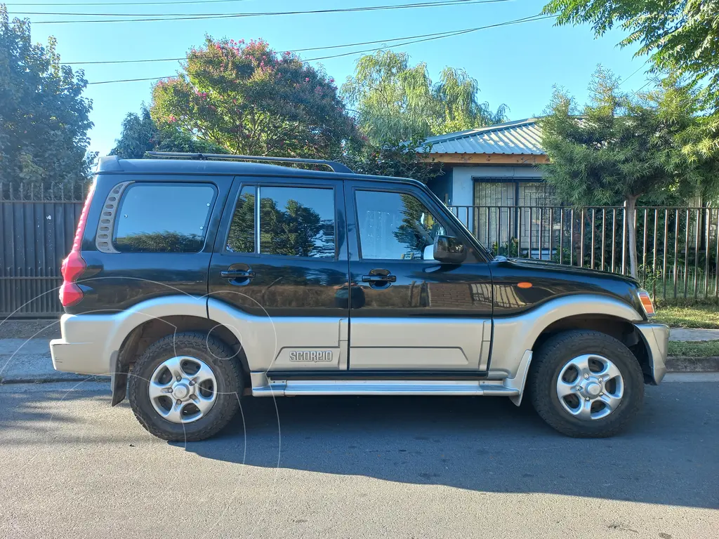 Mahindra Scorpio 2.2 4x4 usado (2014) color Negro precio $6.900.000