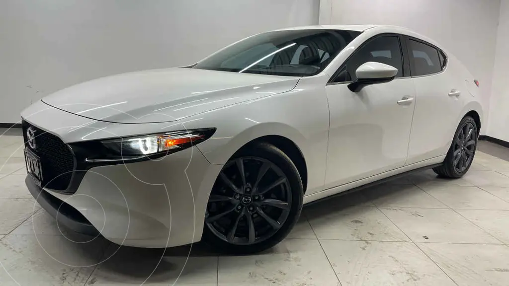 Mazda 3 Hatchback i Grand Touring Aut usado (2020) color Blanco precio ...