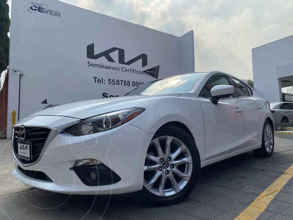 Mazda 3 Hatchback s Aut usado (2016) color Blanco precio $249,800