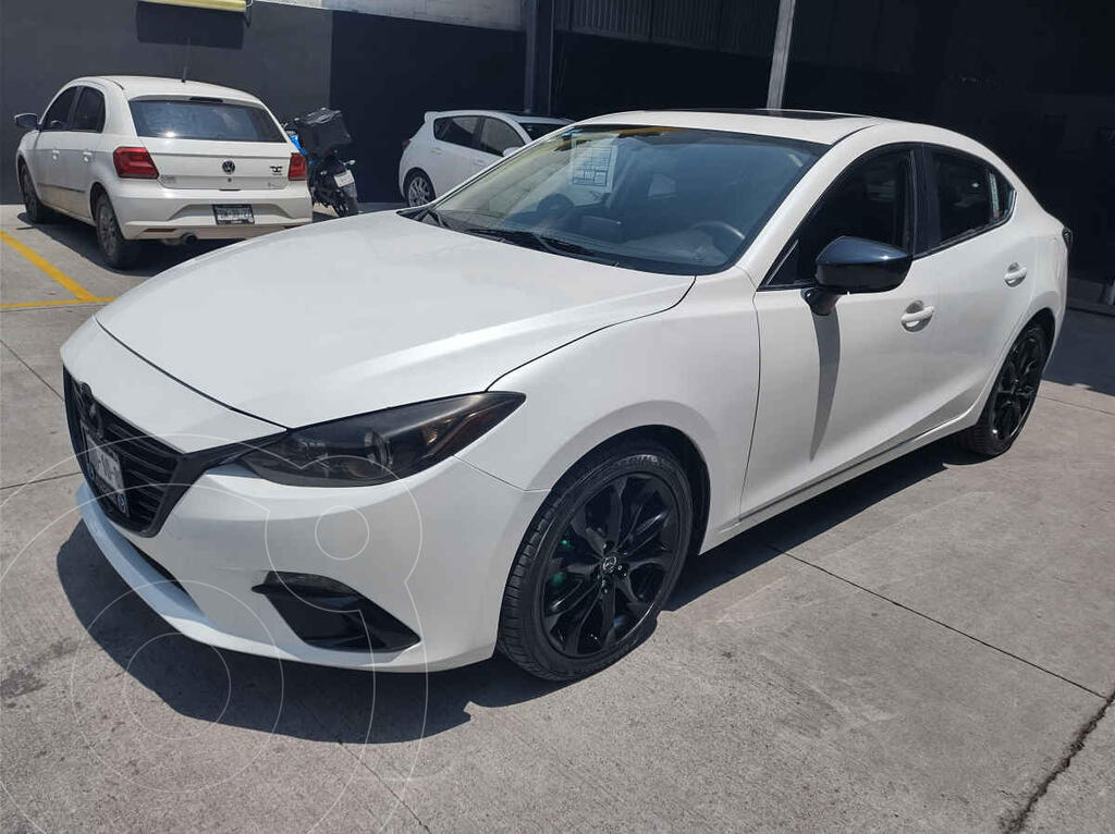 Mazda 3 Hatchback i Touring Aut usado (2015) color Blanco precio $260,000