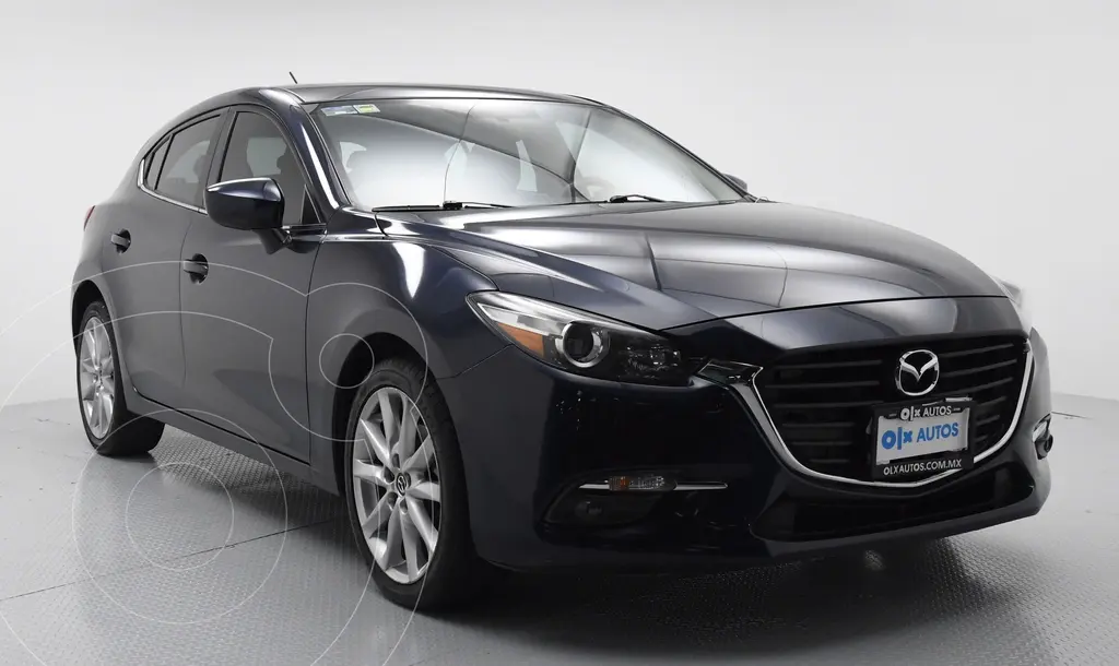 Mazda 3 Hatchback s Aut usado (2018) color Azul Marino precio $333,000