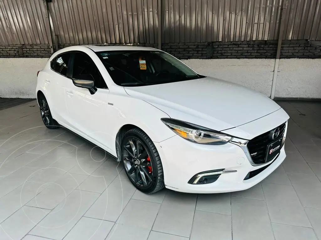 Mazda 3 Hatchback i Grand Touring Aut usado (2018) color Blanco precio ...