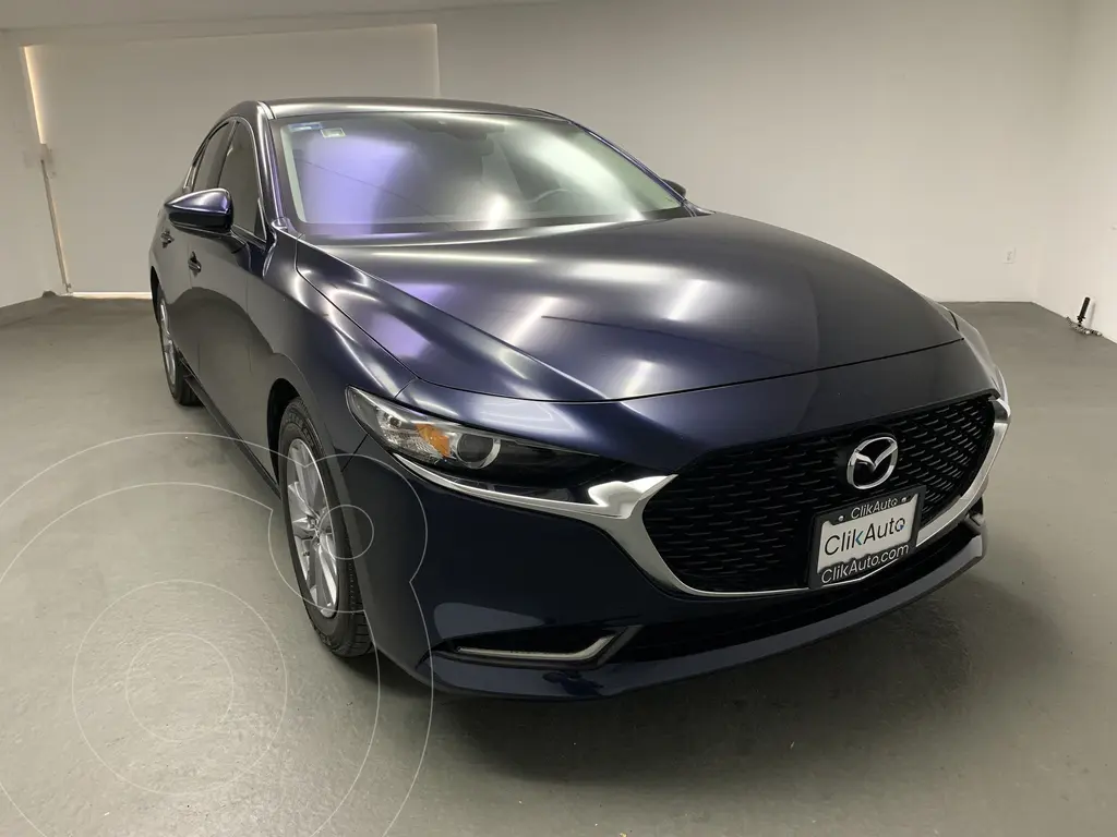 Mazda 3 Sedan i usado (2020) color Azul Marino precio $374,999