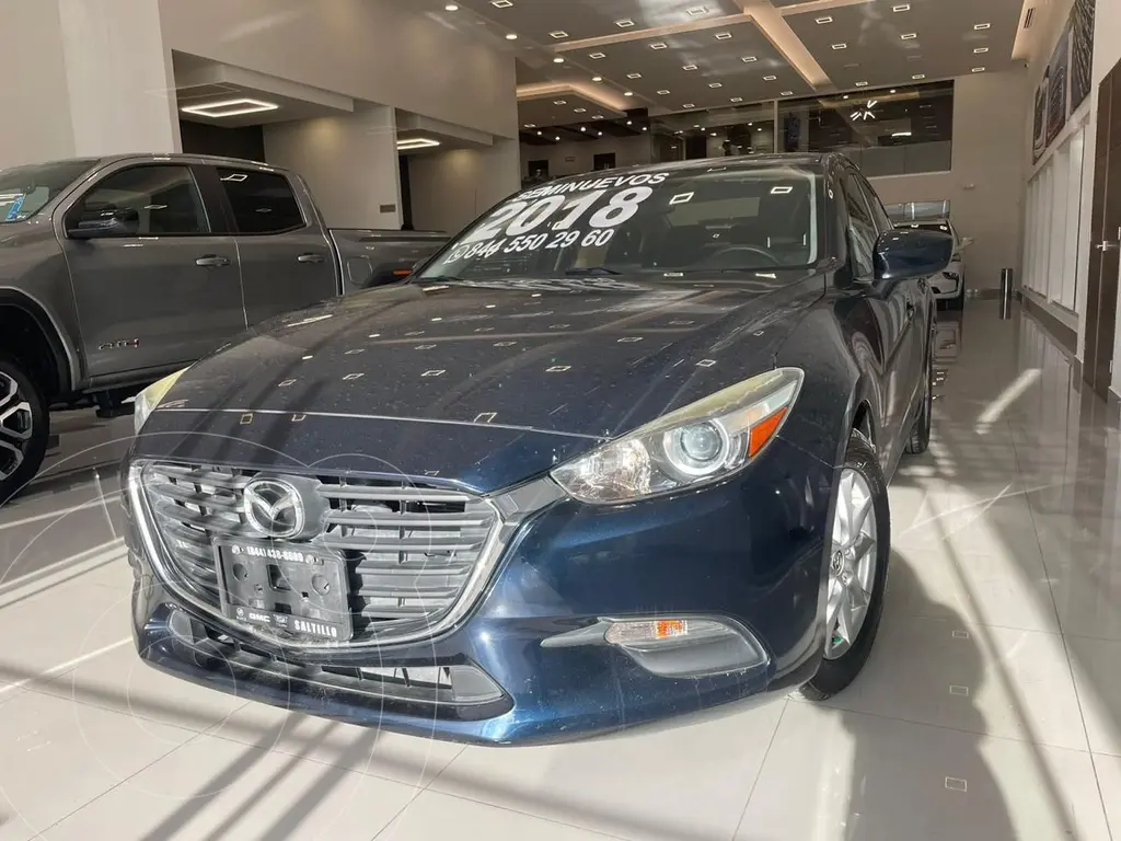 Mazda 3 Sedan i Touring usado (2018) color Azul precio $240,000